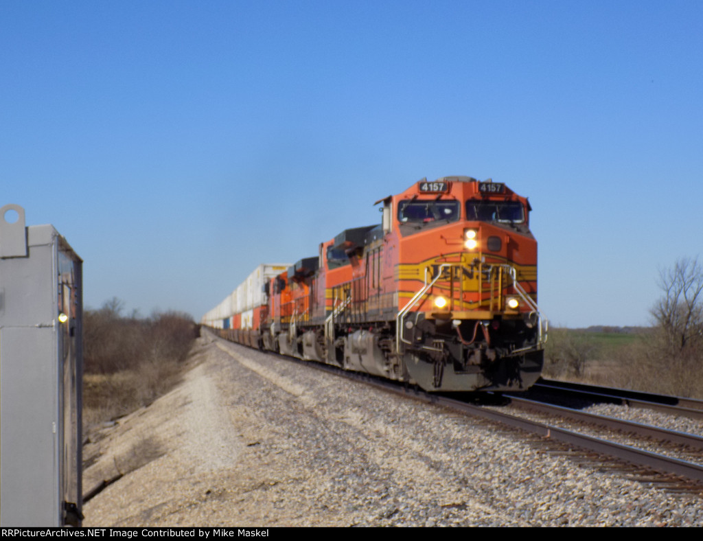 BNSF 4157